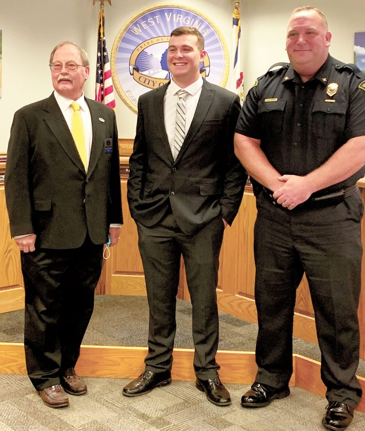 New Vienna police officer | News, Sports, Jobs - News and Sentinel
